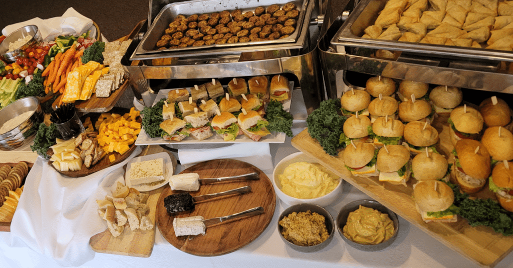 Catering | Full Service & Drop Off Catering in Cleveland | Chefs for Hire